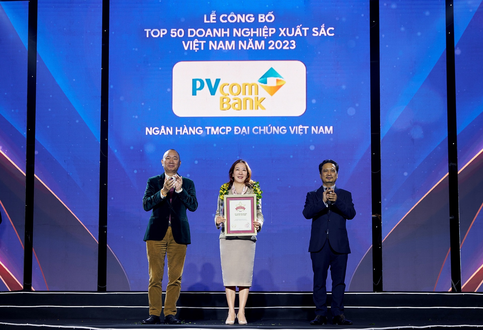 PVcomBank được vinh danh Top 50 Doanh nghiệp xuất sắc nhất Việt Nam ...
