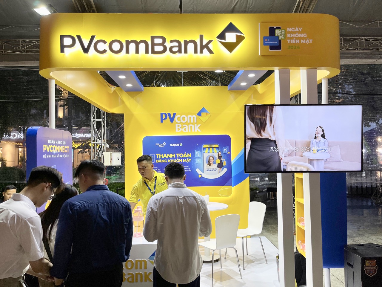 PVcomBank tiên phong ứng dụng công nghệ sinh trắc học vào giải pháp ...