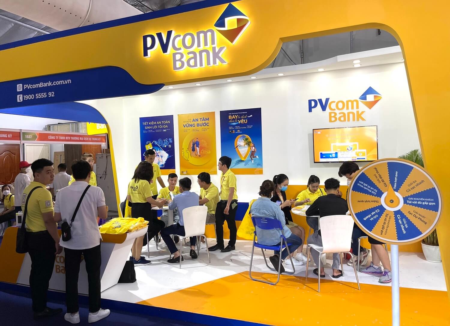 Triển lãm Quốc tế Vietbuild: PVcomBank gây ấn tượng với nhiều sản phẩm ...