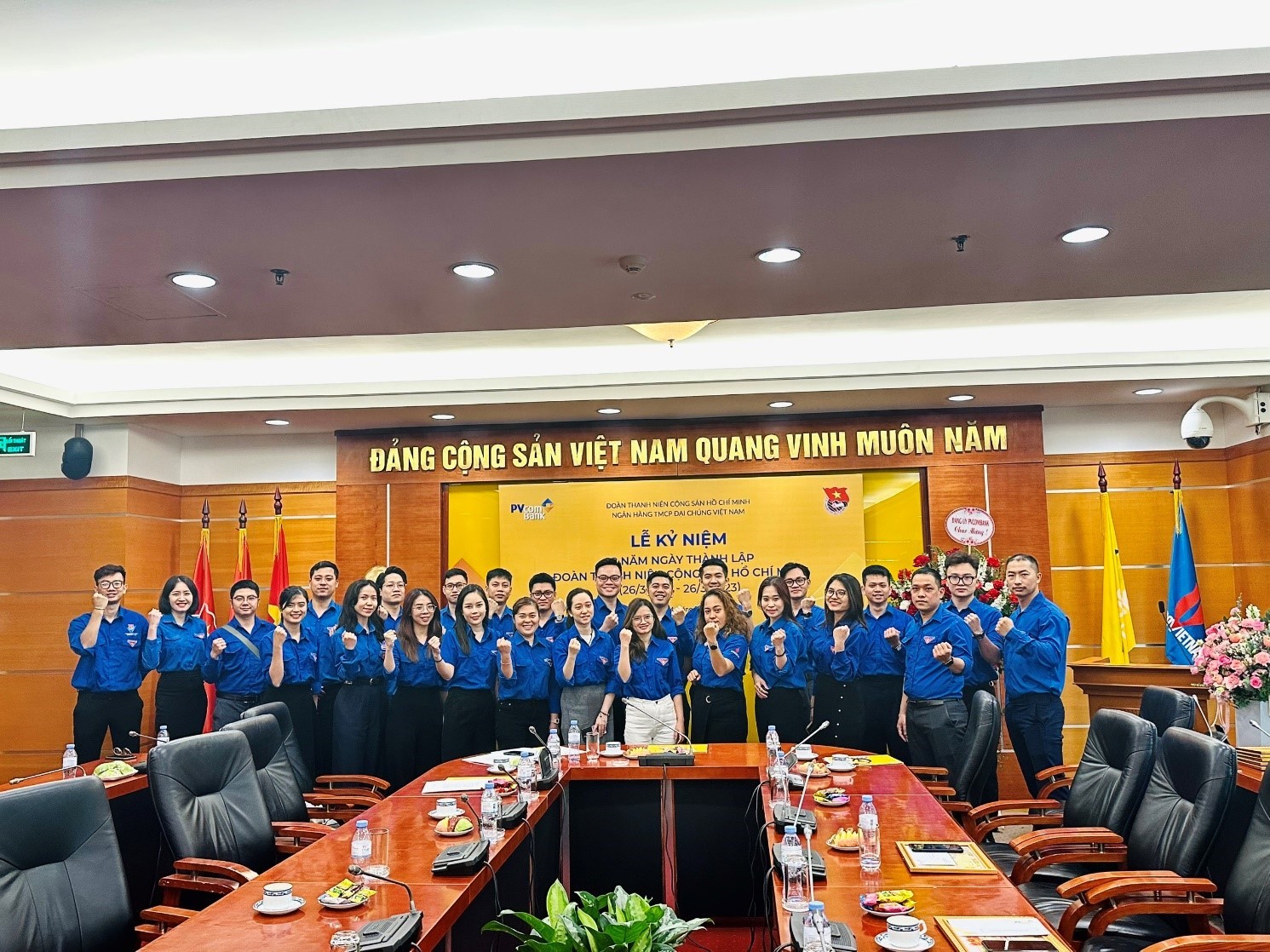 Đoàn thanh niên PVcomBank tổ chức tọa đàm “Nâng cao nhận thức về chuyển ...